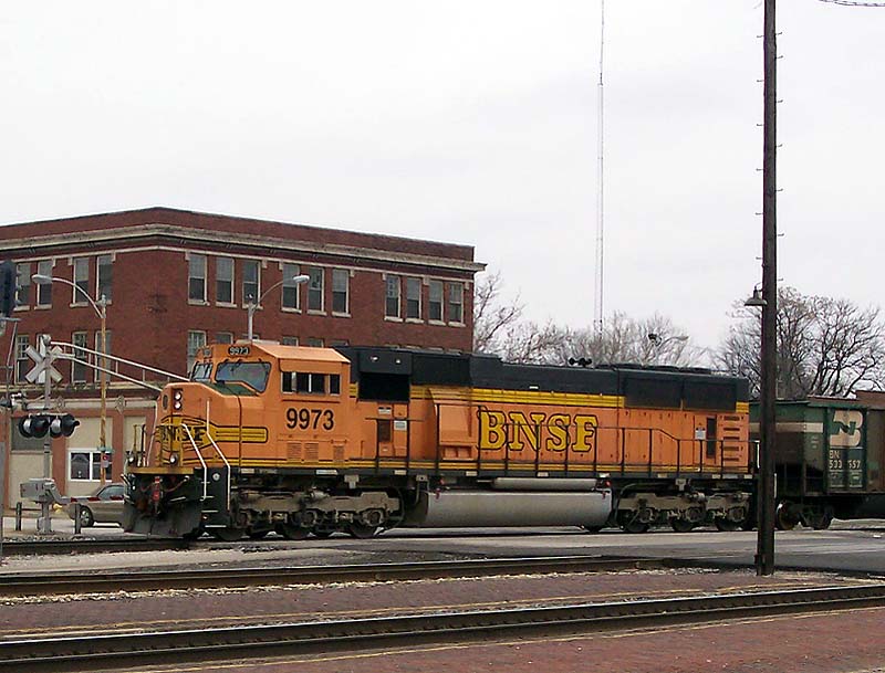 BNSF 9973